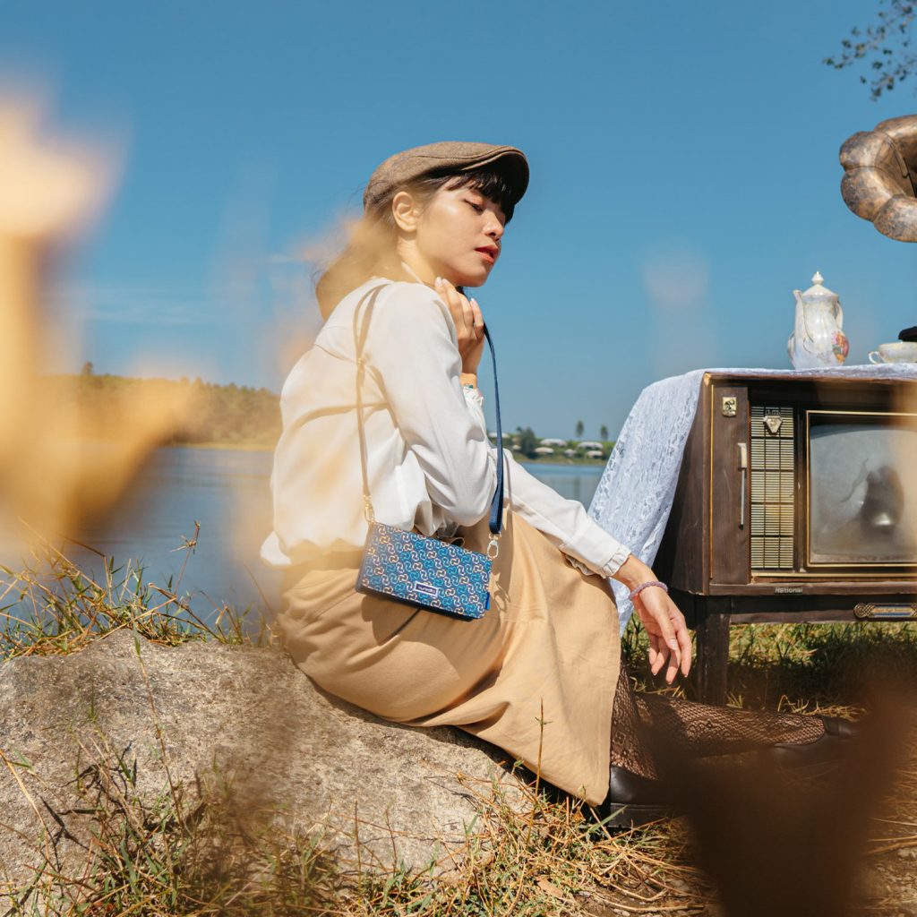 Mitchy Monogram Azul – Wallts