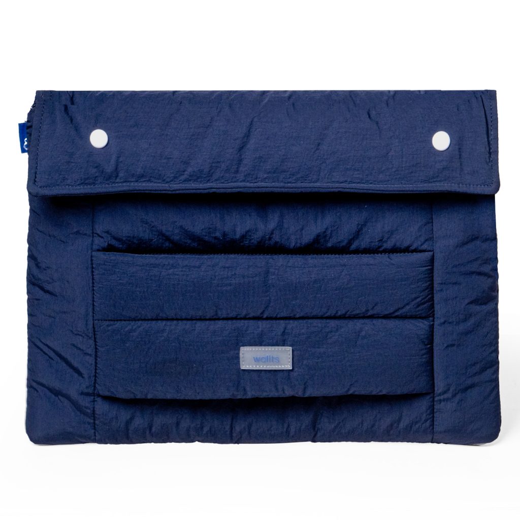 Moona Navy – Wallts